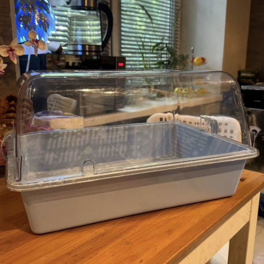 Клетка пластиковая