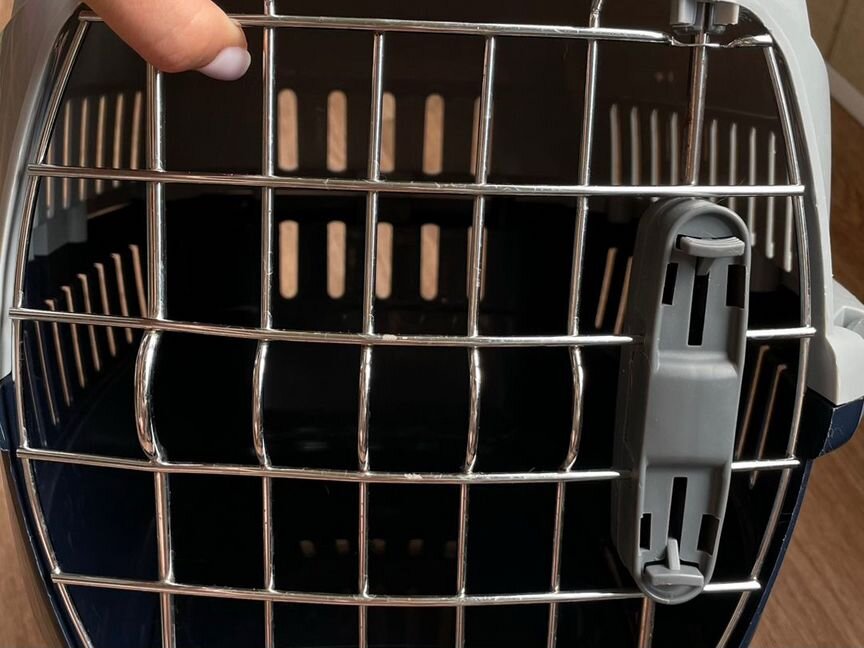 Переноска Roadrunner с металлической дверью