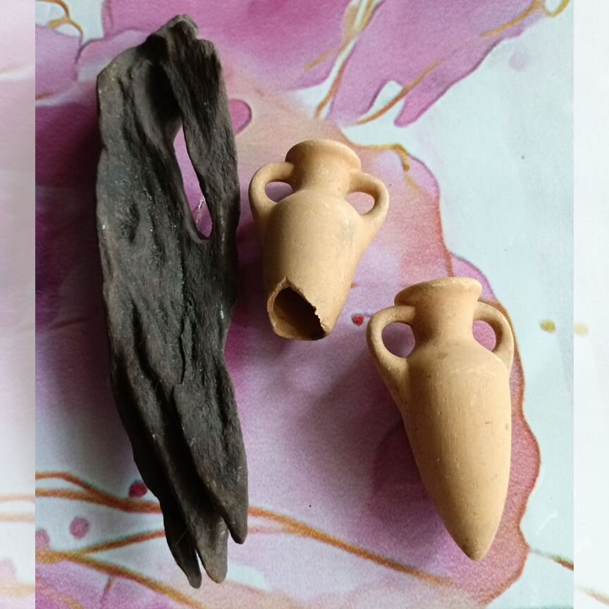 Коряга в аквариум и амфоры