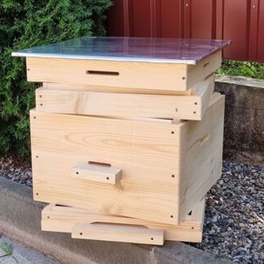 Улей для пчел на 12 рамок