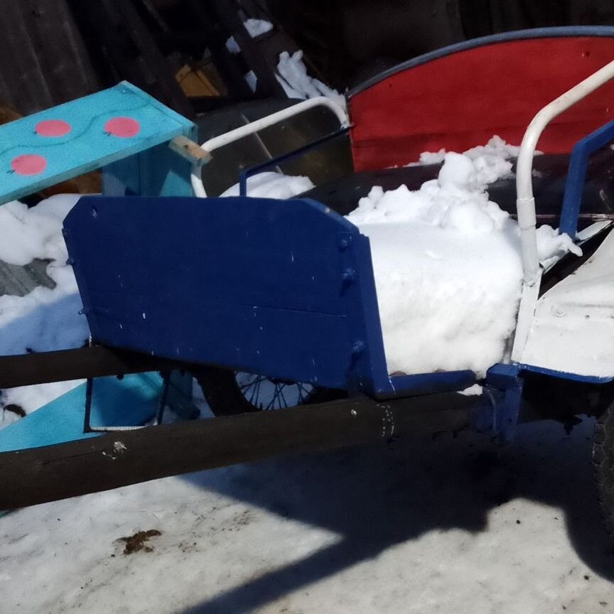 Двухколка для лошади