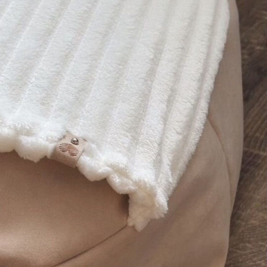 Лежанка для собак