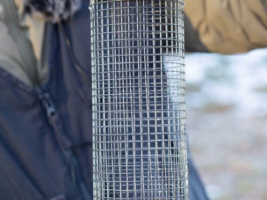 Кормушка для птиц сетчатая