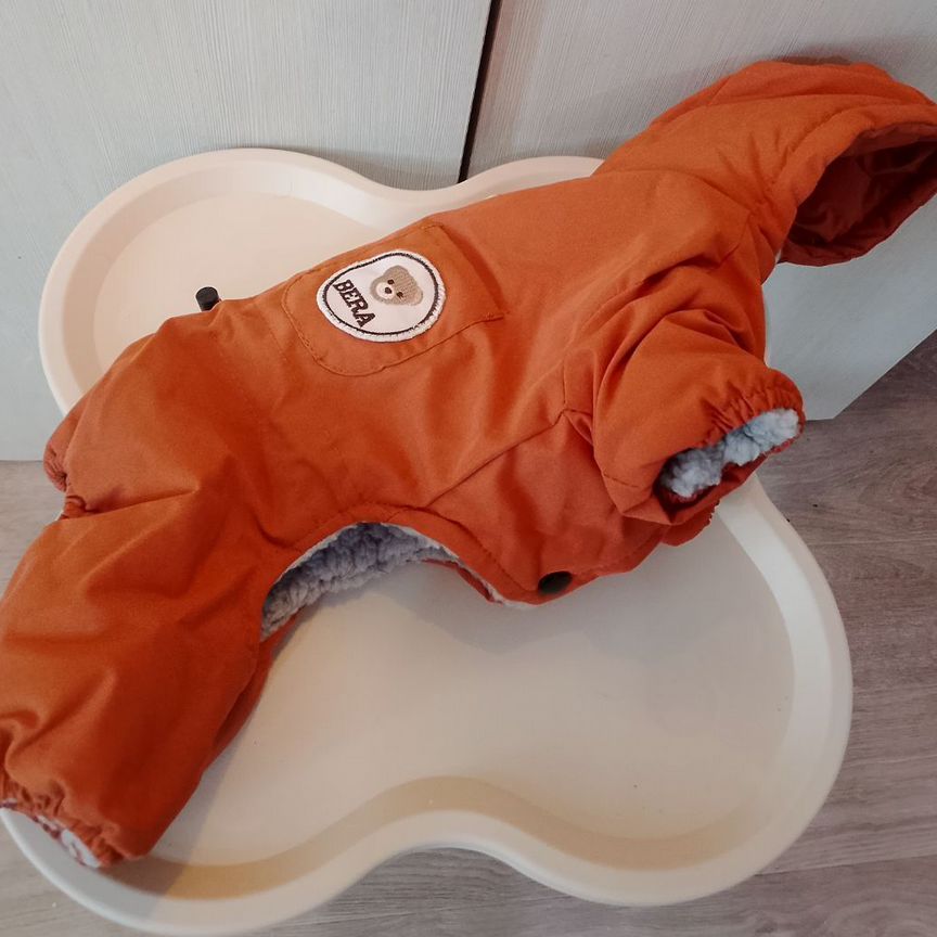 Комбинезон для маленькой собаки