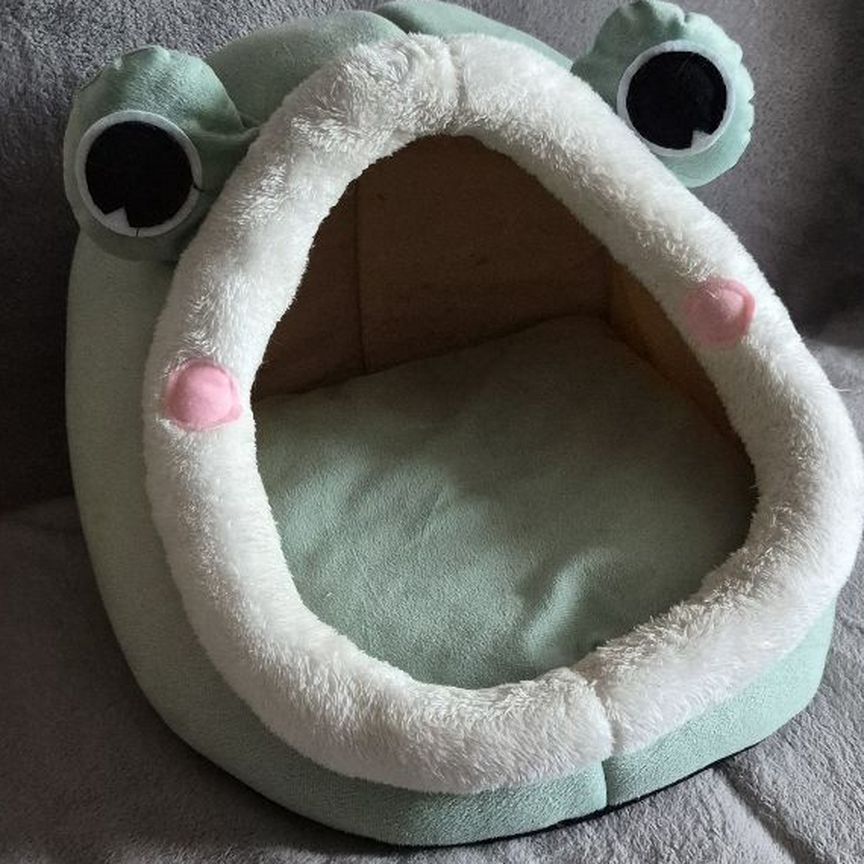 Домик лежанка для кошки