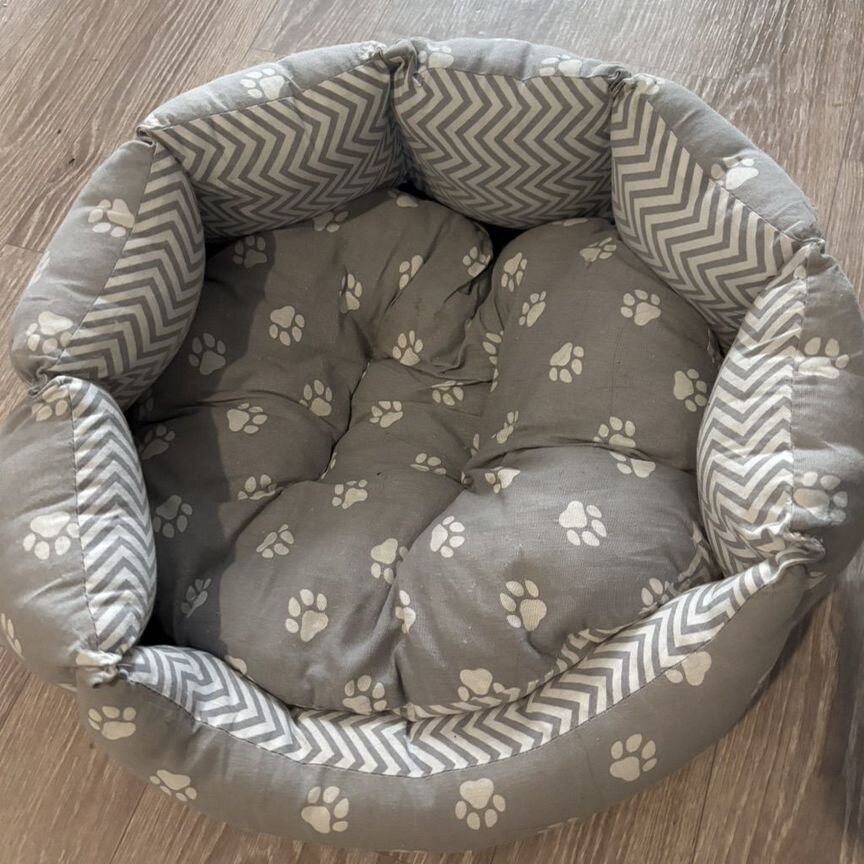 Лежанка для собак