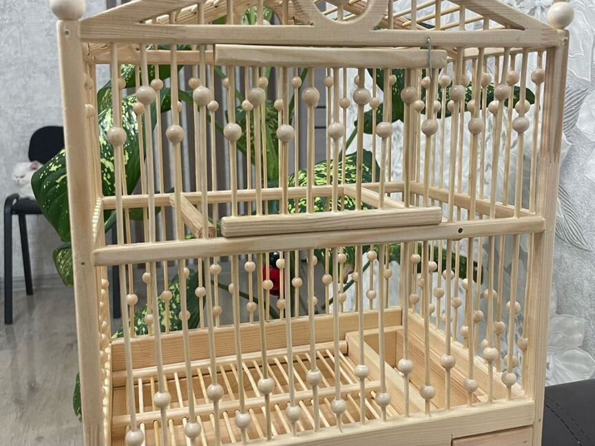 Клетка для птиц из натурального дерева