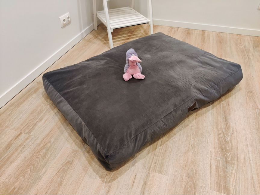 Лежанка для собак