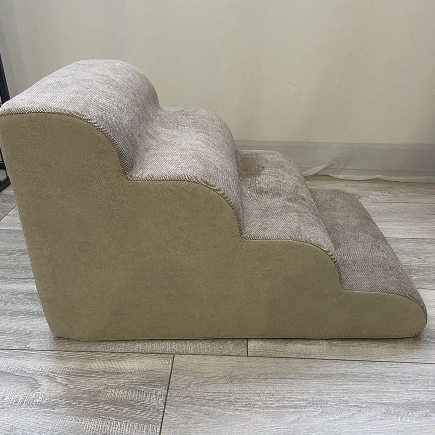 Прикроватная поролоновая лестница для собак