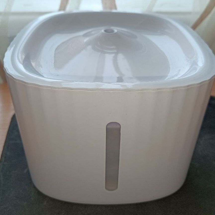 Автопоилка с подсветкой и датчиком для животных