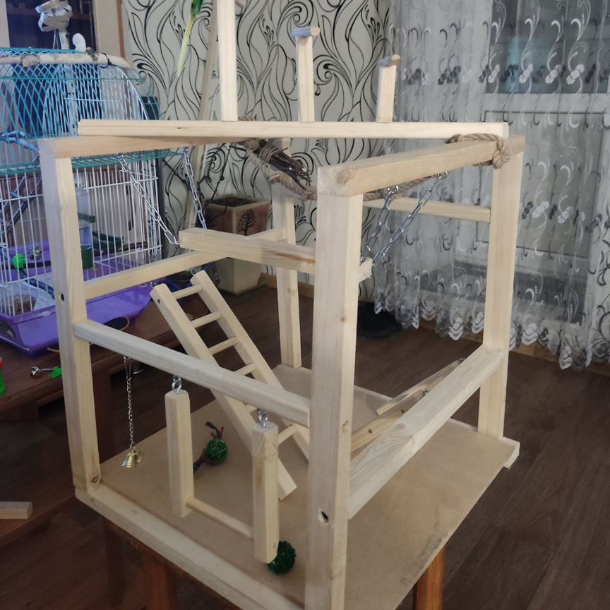 Площадка для попугая
