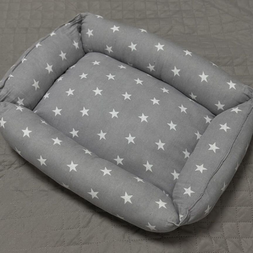 Лежанка для кошек бу