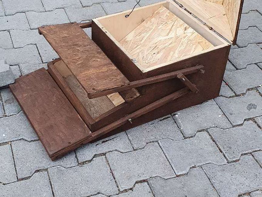 Кормушка для куриц