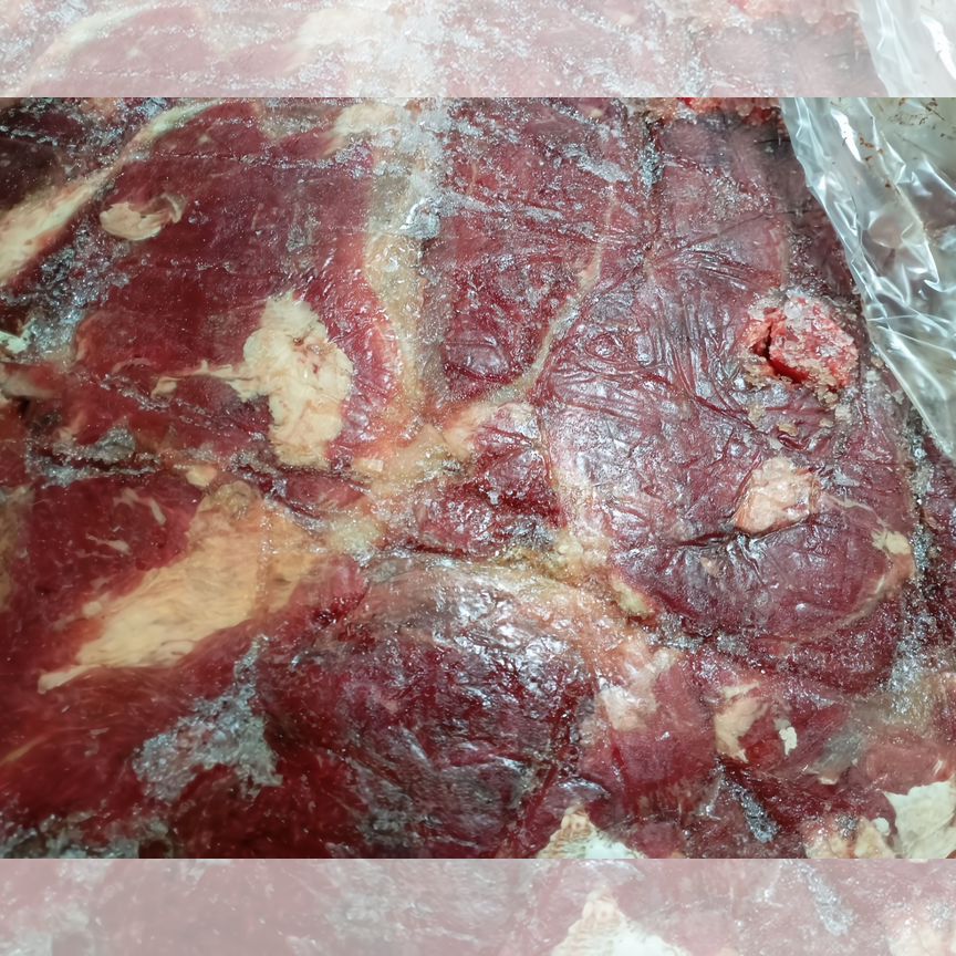 Мясо говядина. Лакомство для собак