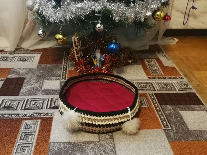Лежанка для кошки, маленькой собаки