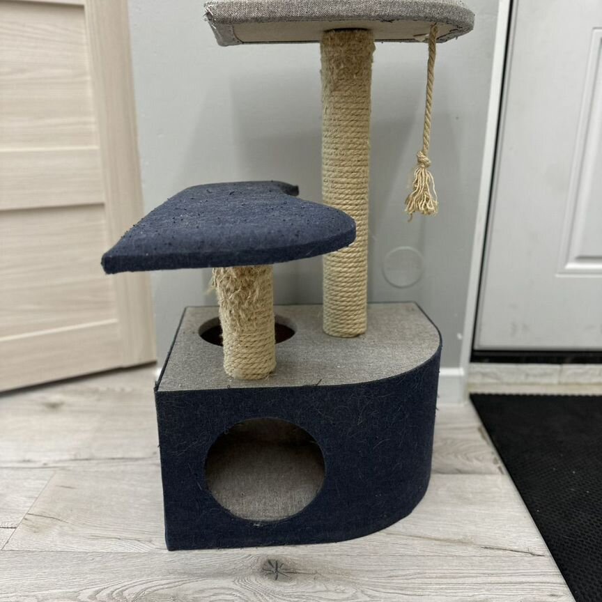 Когтеточка с домиком