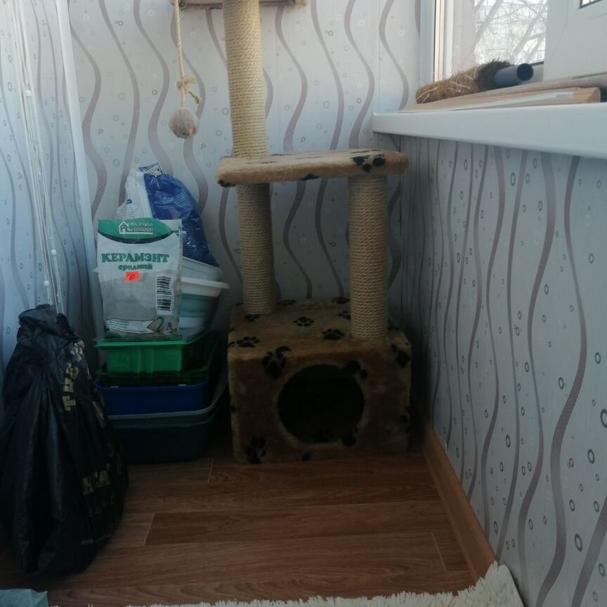 Продам 2 х ярусный кошачий домик