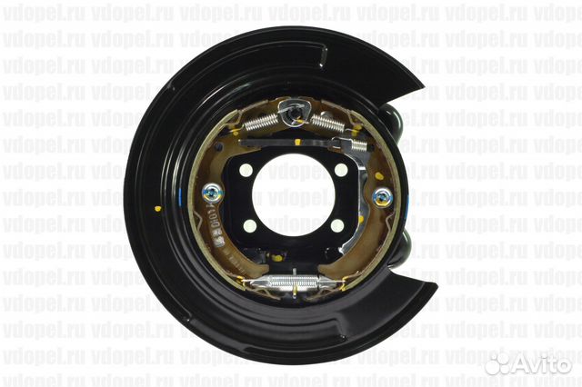 Щит тормозной левый с колодками стояночного тормоз купить в Великом ...