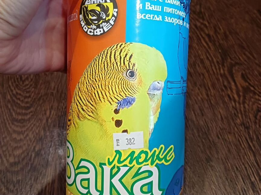 Корм для попугаев Вака люкс