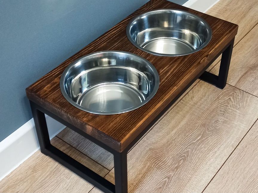 Миски на подставке для собак и кошек