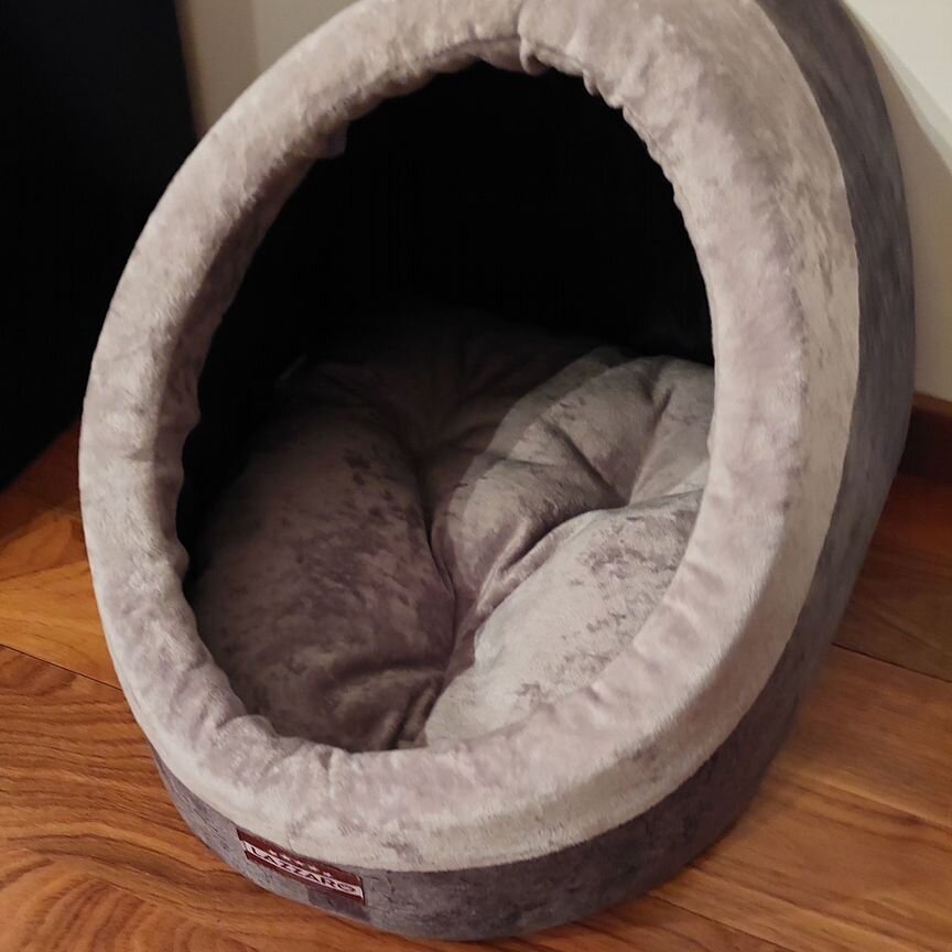 Домик лежанка для кошки и собаки