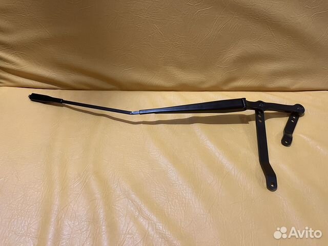 Поводок дворника правый Mercedes R w251 купить в Москве с доставкой ...