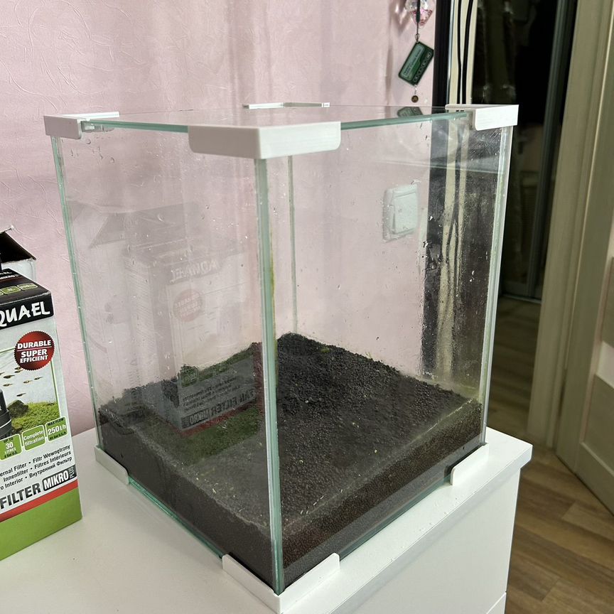 Аквариум с фильтром