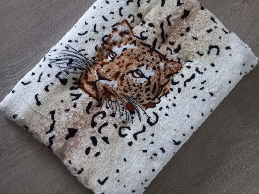 Лежанка для собак и кошек