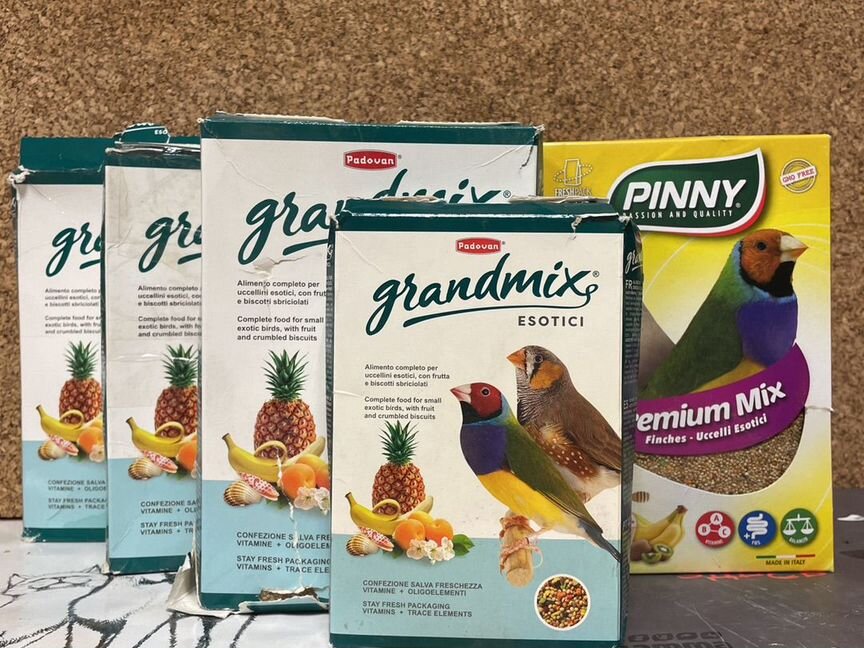 Корм для экзотических птиц