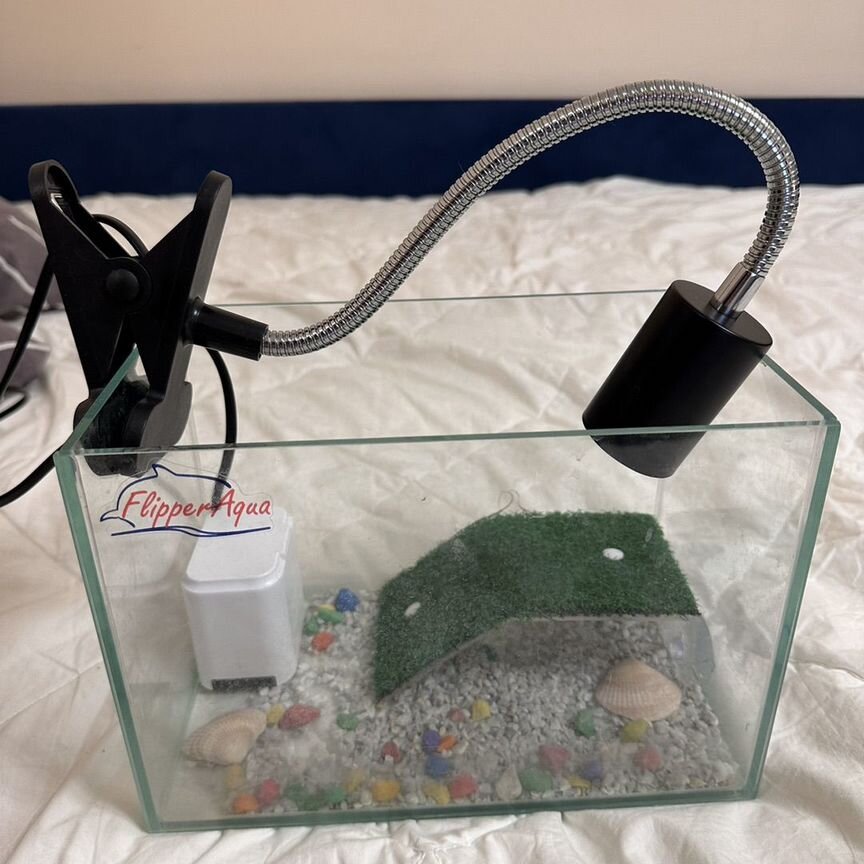 Аквариум на 5 литров с лампой уф и фильтром