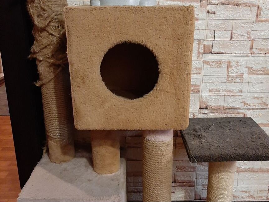 Когтеточка домик для кошки бу