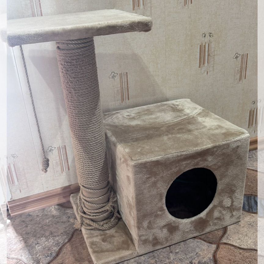 Когтеточка домик для кошки бу