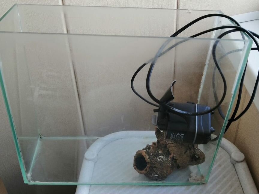 Аквариум с насосом на 10 литров