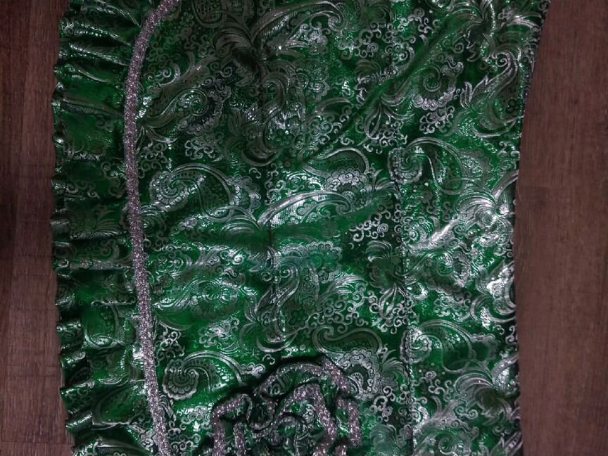 Комплект на пони