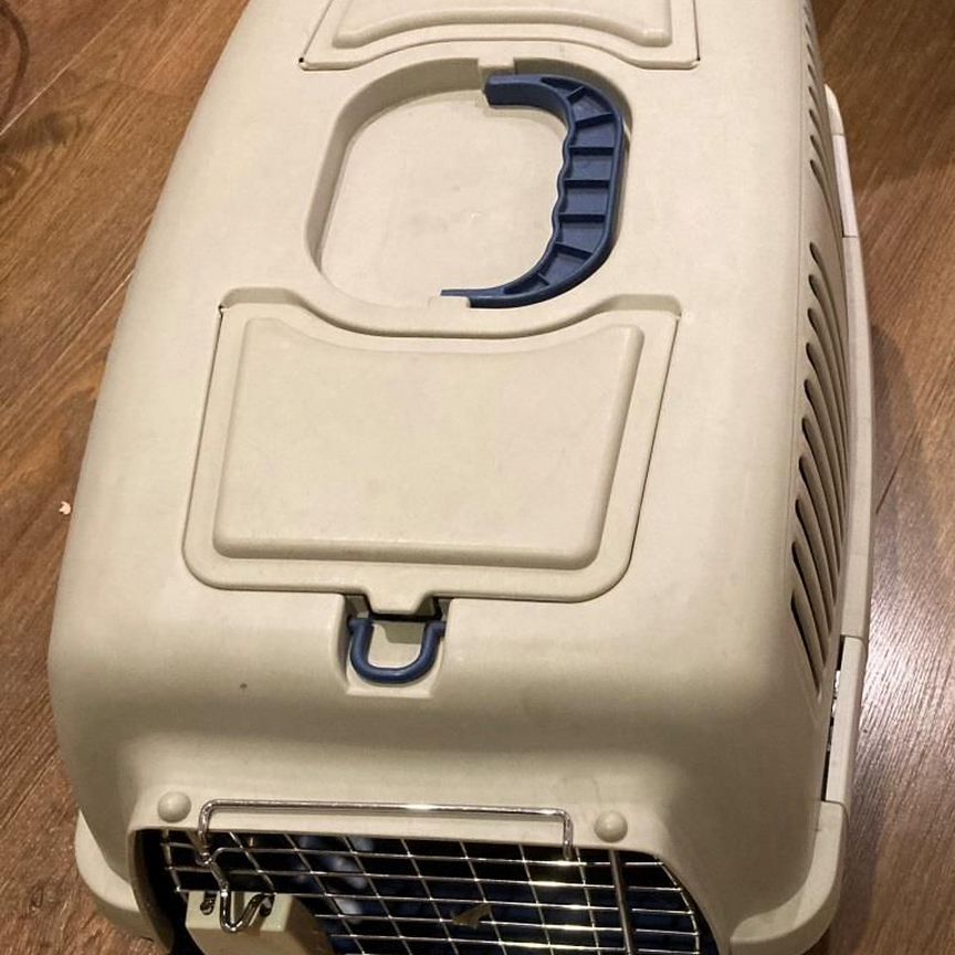 Переноска для кошек и собак