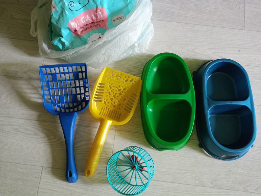 Кормушки, совки наполнитель для кота
