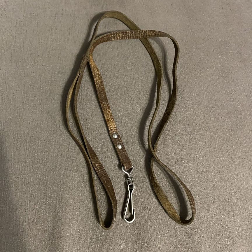 Кожаный поводок