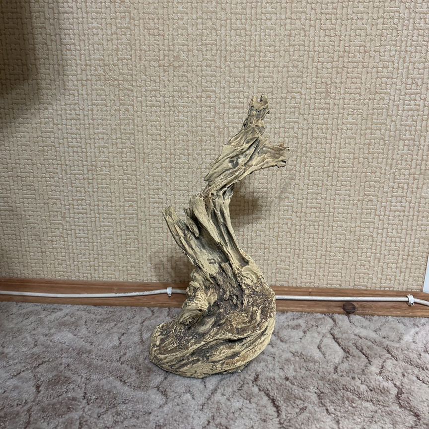 Коряга в аквариум