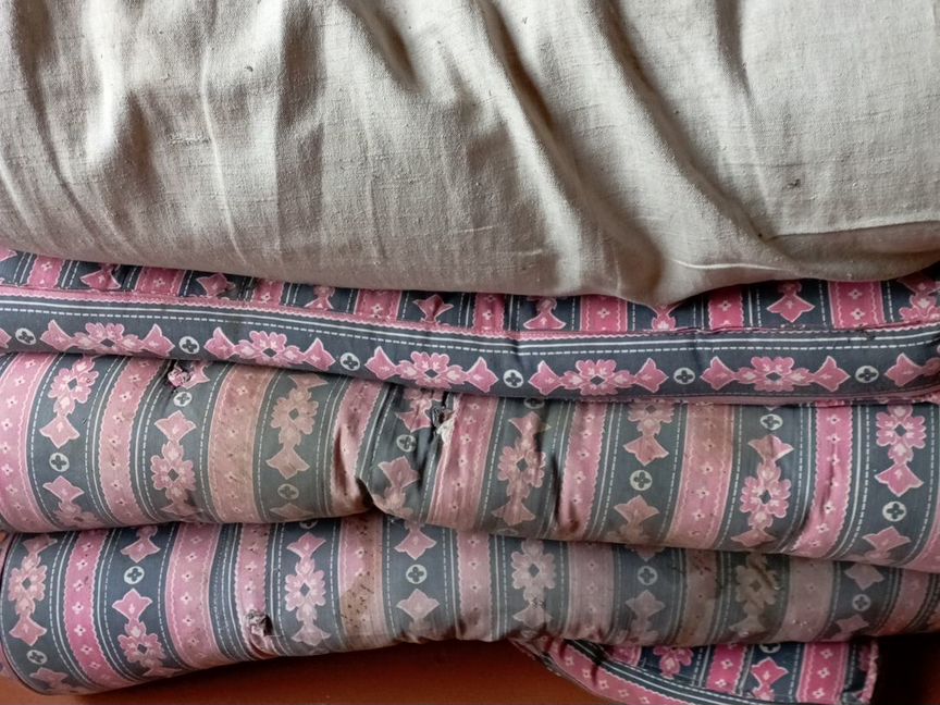 Матрасы б/у