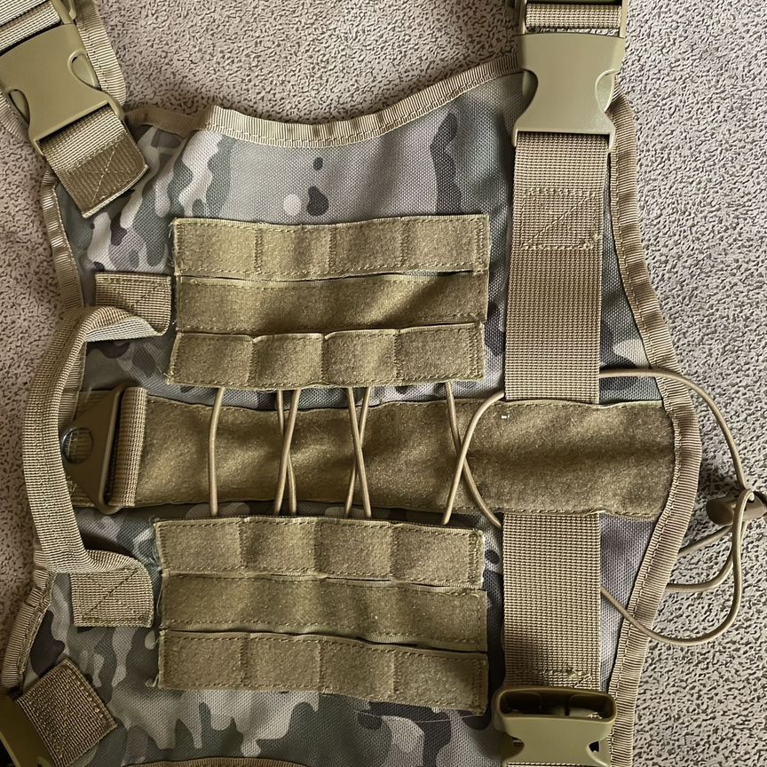 Шлейка тактическая для собак средних пород