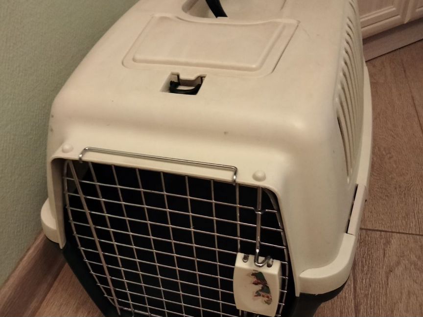 Переноска для животных пластиковая