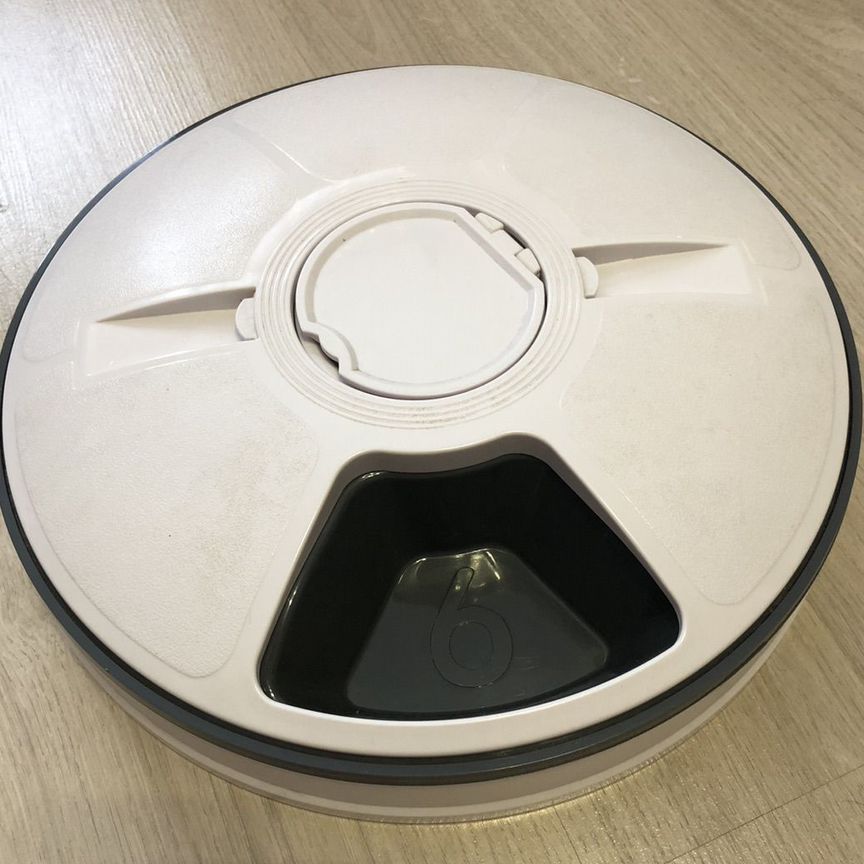 Автоматическая кормушка