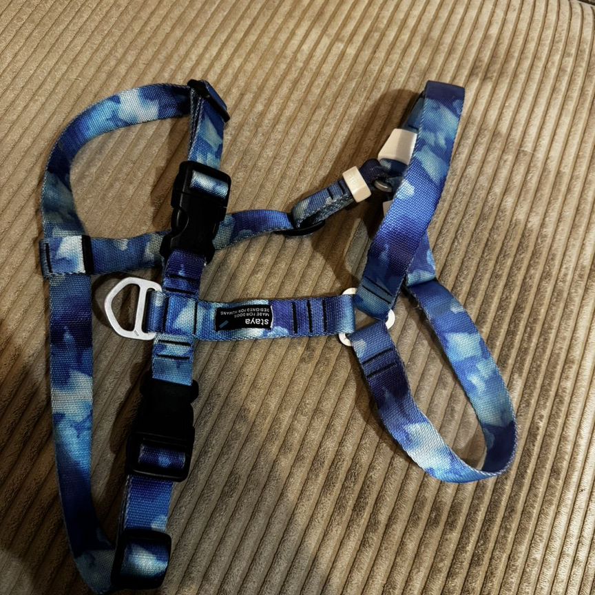 Шлейка для собаки staya L