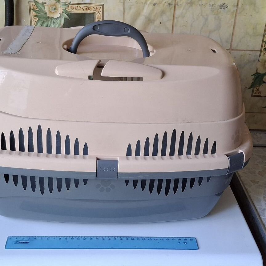 Переноска для кошек пластиковая бу