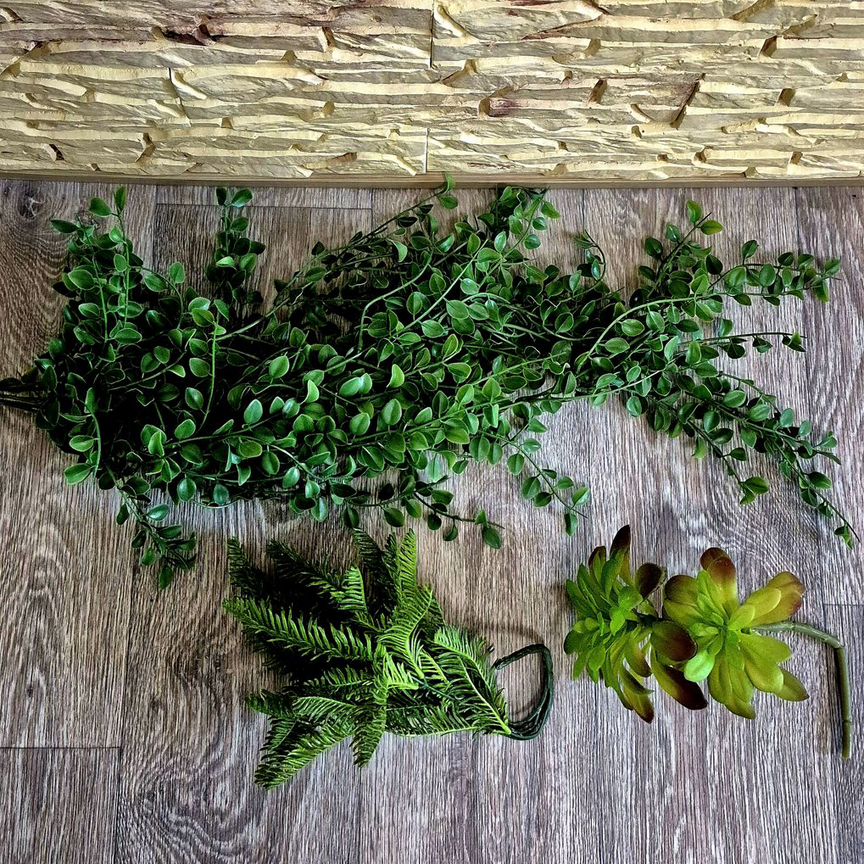 Искусственное растение для террариума