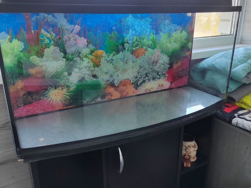 Аквариум с тумбой