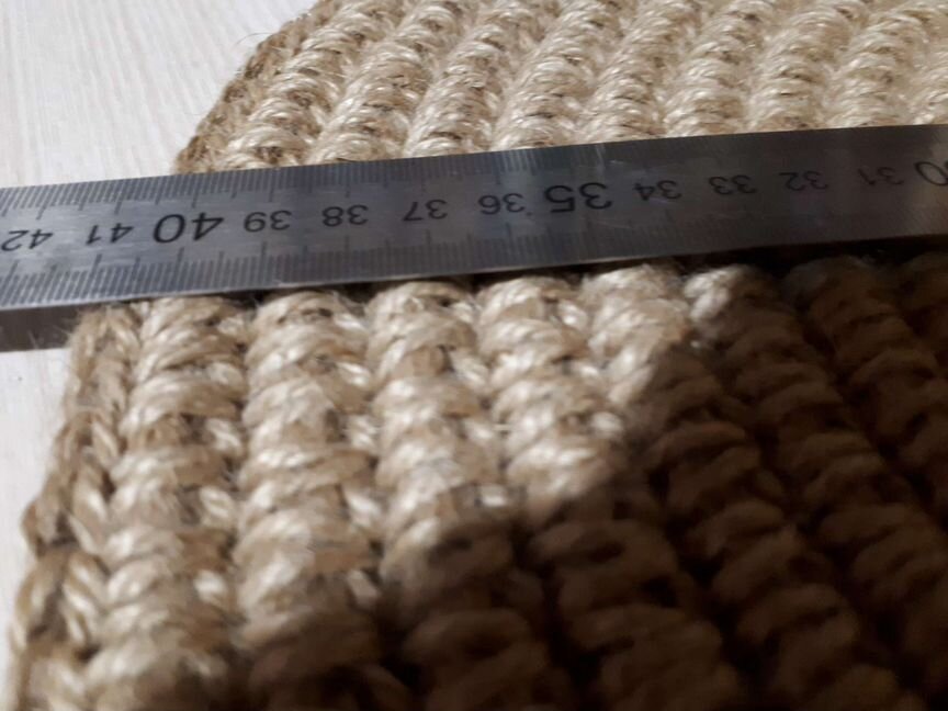 Круглый джутовый коврик-когтеточка