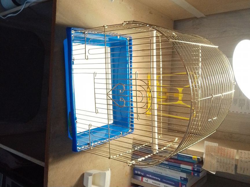 Клетка для маленьких попугаев