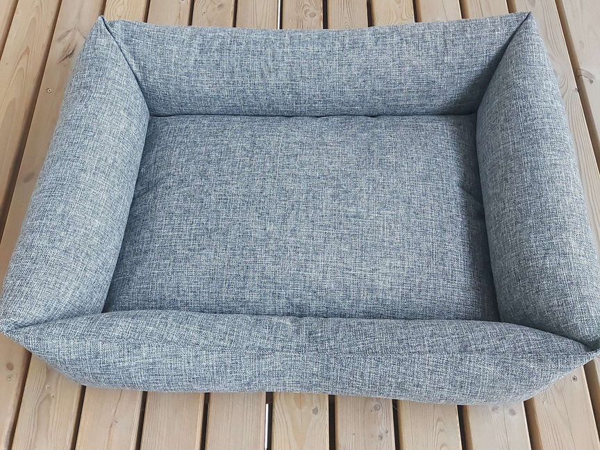 Лежанка для средней собаки новая