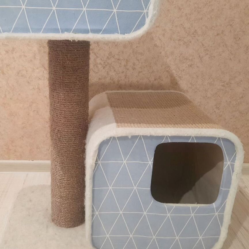 Когтеточка домик для кошки б/у